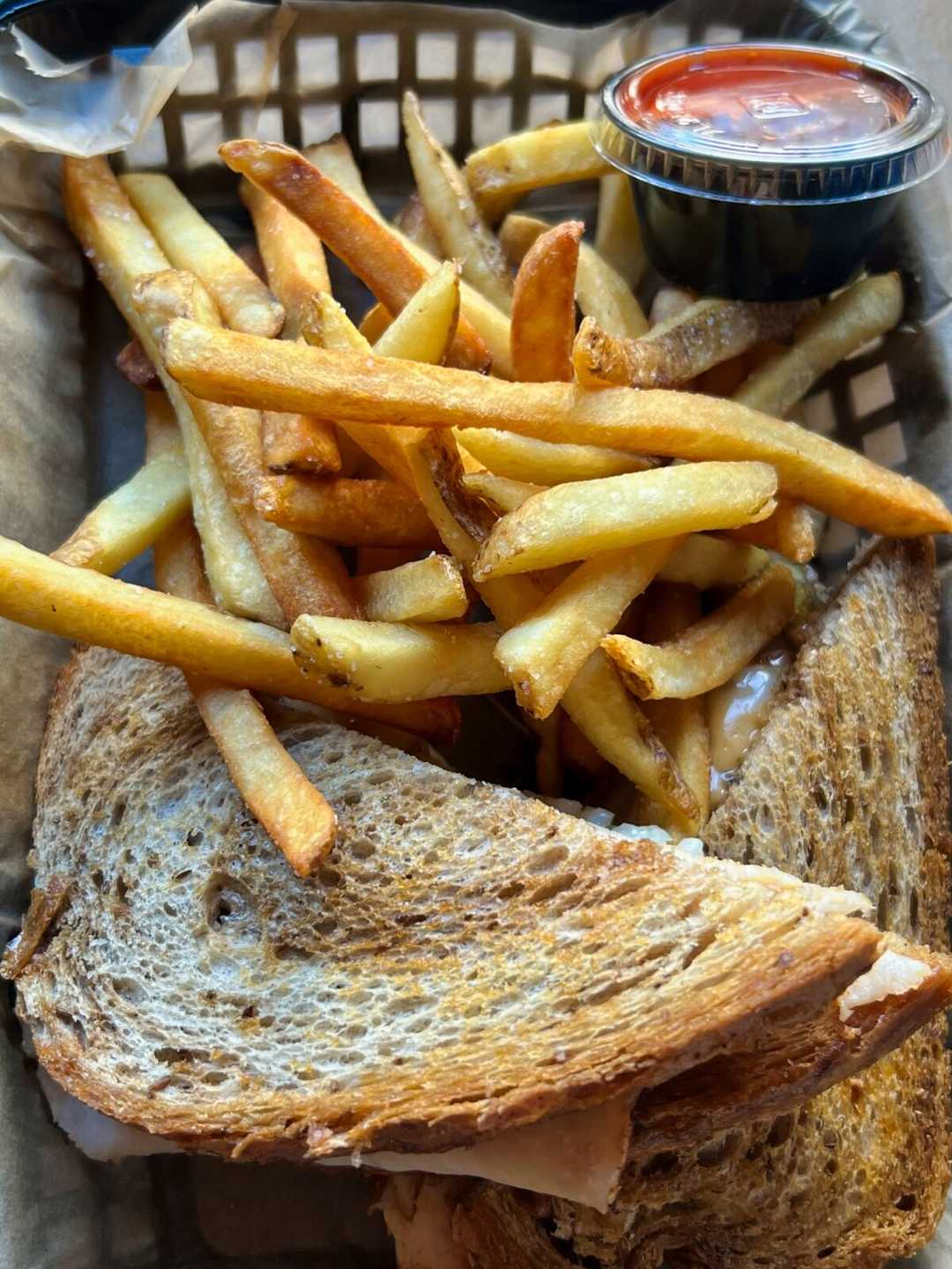 Union Pub Brunch Review by Bottomless Bros DC