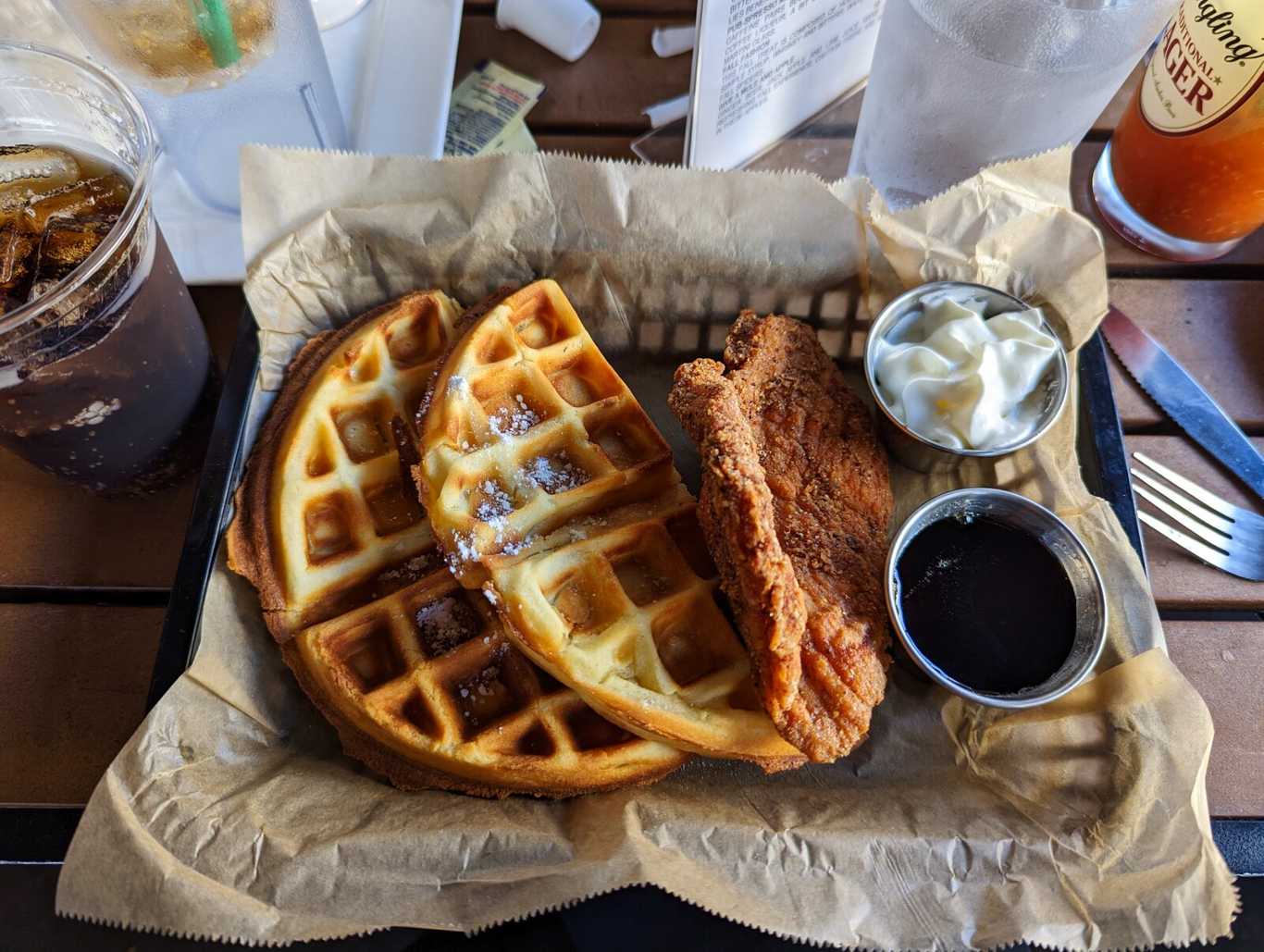 Union Pub Brunch Review by Bottomless Bros DC